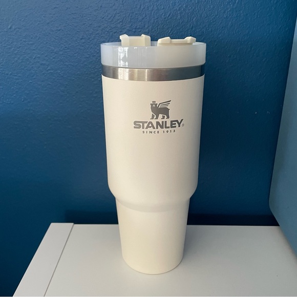 Stanley | Dining | Stanley The Quencher H2 Flowstate Tumbler 30 Oz ...
